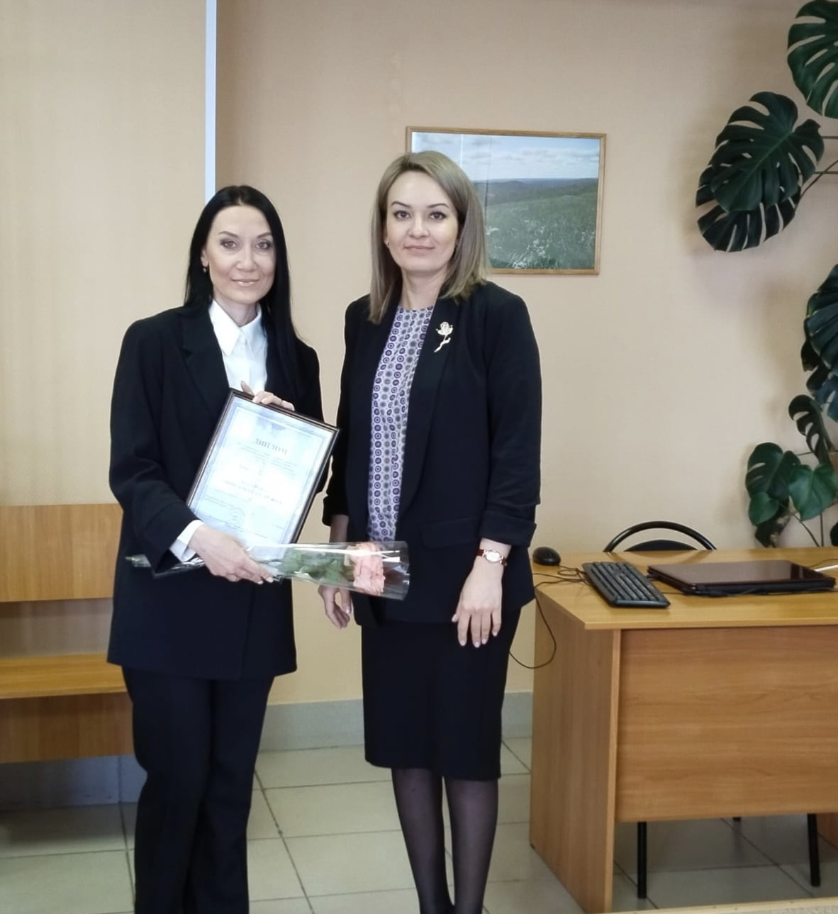 Вручение диплома / Портал мировой юстиции Оренбургской области